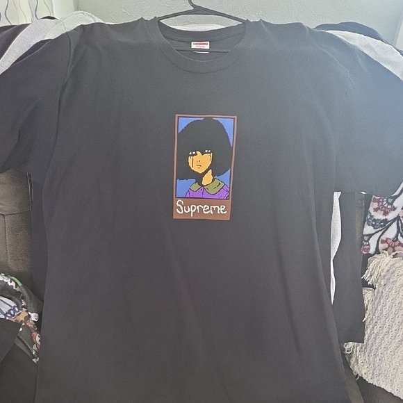 Supreme | Shirts | Supreme Black Short Sleeve Tee Graphic Design | Poshmark